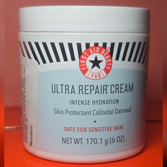 First Aid Beauty | Skincare | First Aid Beauty Ultra Repair Cream Blue ...